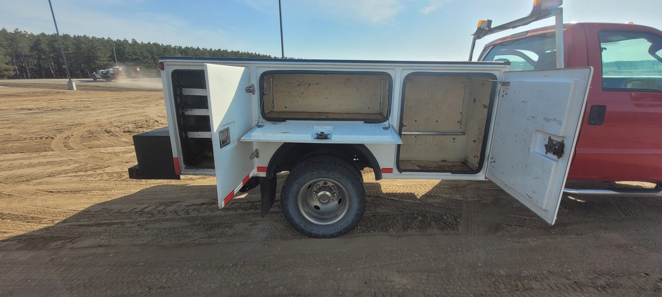 2008 FORD F - 350 SERVICE TRUCK - Friedrich’s Auto & Truck