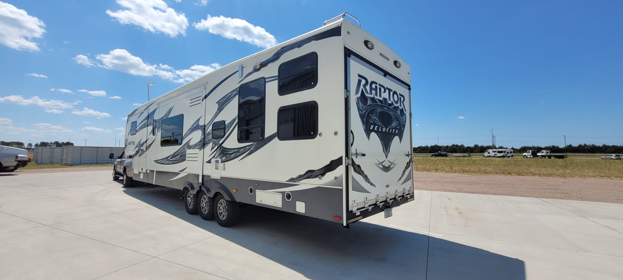 2012 KEYSTONE RAPTOR VELOCITY TOY HAULER - Friedrich’s Auto & Truck